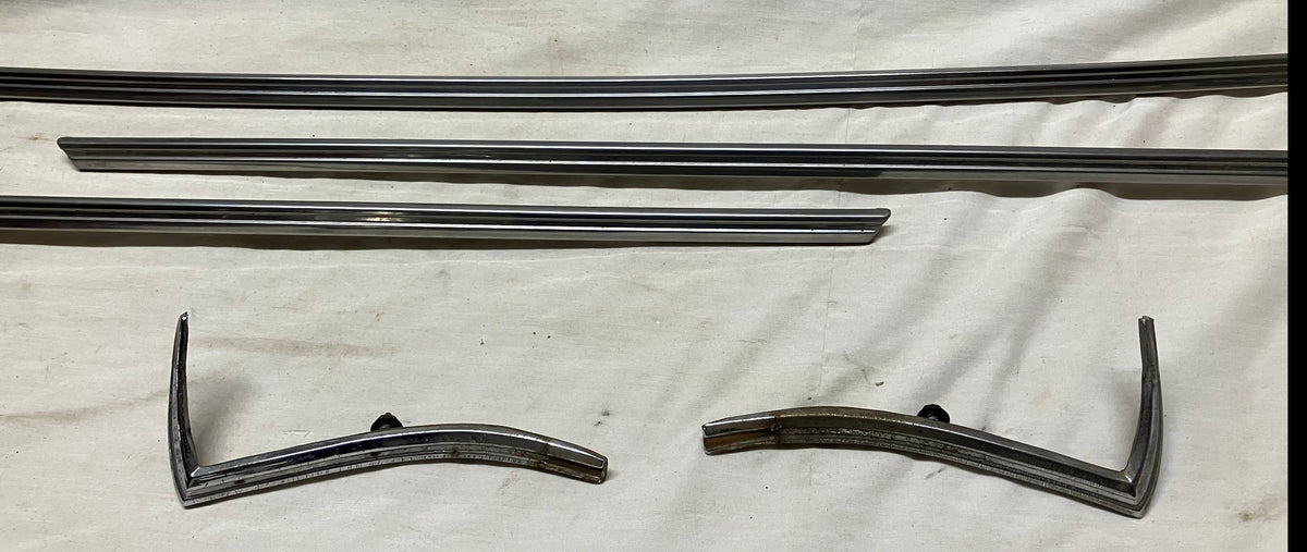 70 71 72 Skylark 2 Door Vinyl Top Trim Moldings 5pc (Original) 1970 19 ...