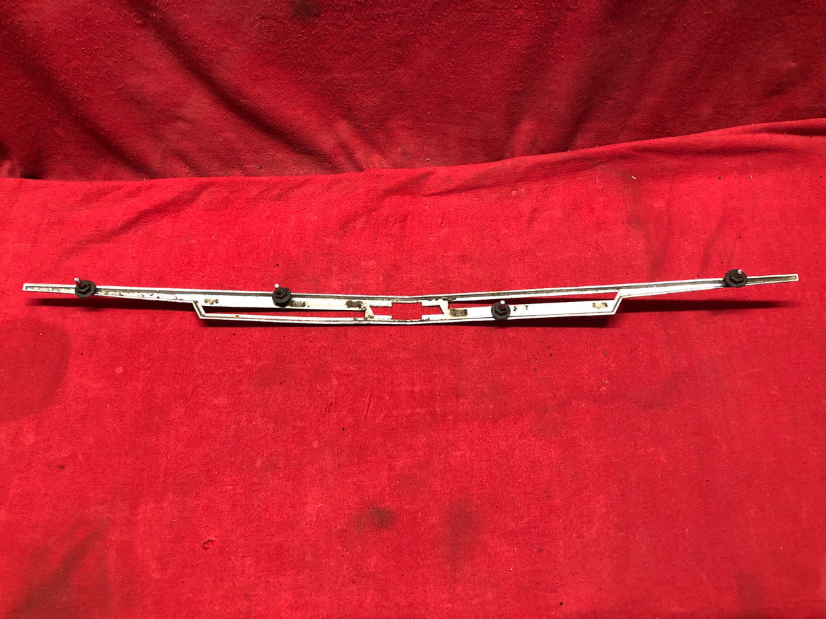 1966 Chevelle Malibu Rear Panel Emblem Bow Tie Housing GM 4227109 ...